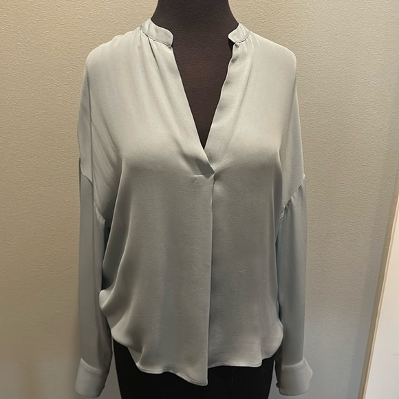 Vince | Tops | Vince Blouse 0 Silk | Poshmark
